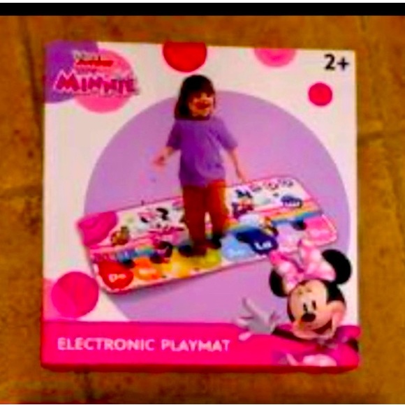 Disney | Toys | Minnie Mouse Playmat | Poshmark